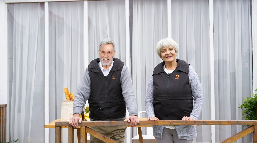 Wearable Anti-fall Airbag Vest to protect elderly from hip fracture ...